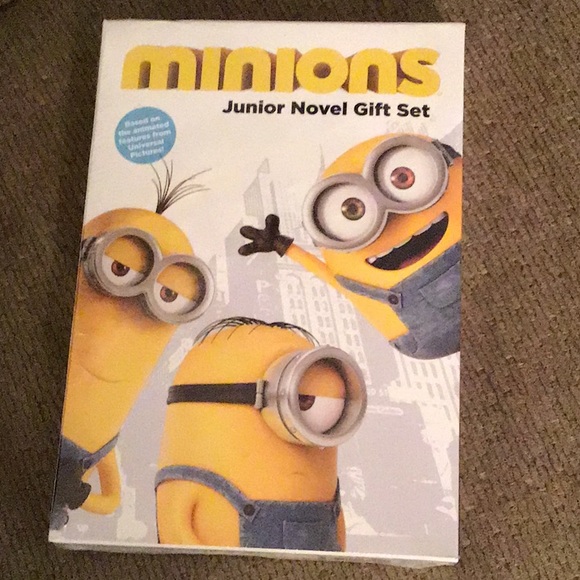Other | New In Pack Minions Junior Despicable Me 2 Novel Gift Set Of 3 ...